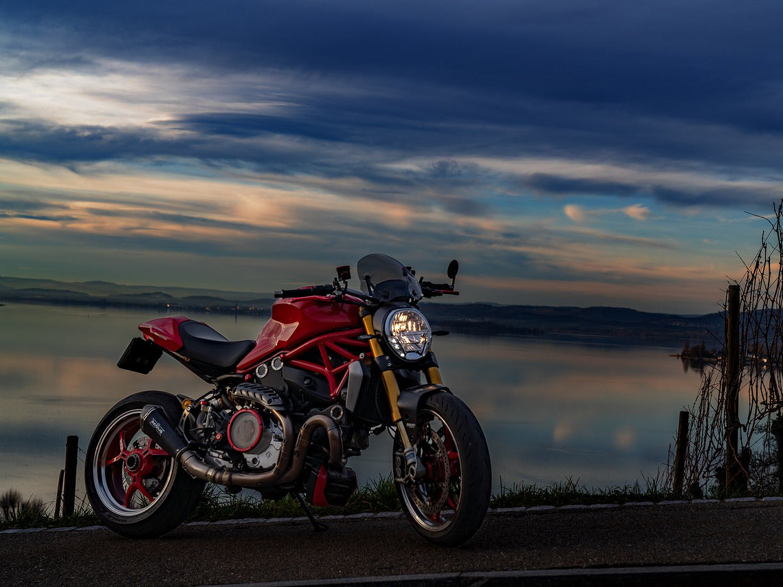 Boost Motorcycle Security with GPS Trackers & Accessories – Desmoheart