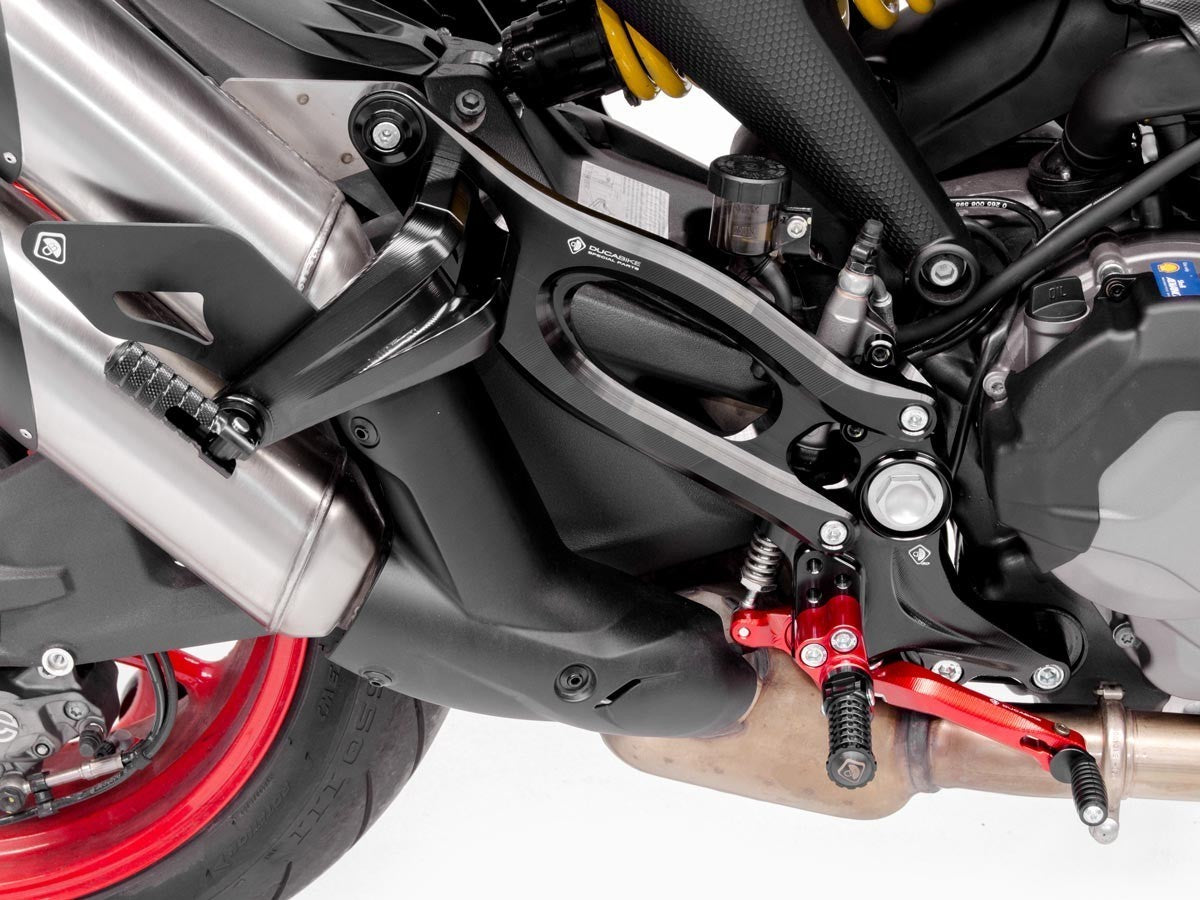 PPM93701D - DBK Ducati Monster Passenger Footpegs (pair) – Desmoheart
